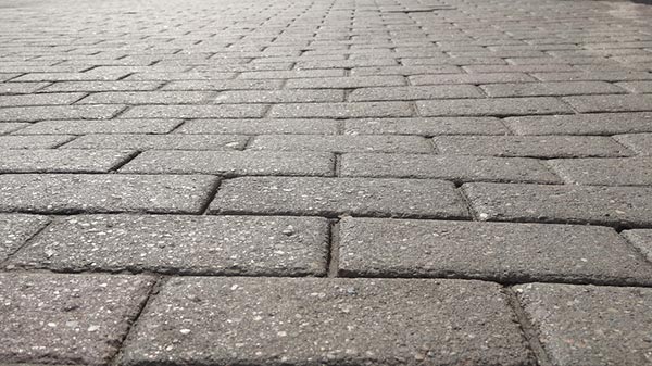 Pavé uni à Saint-Lambert